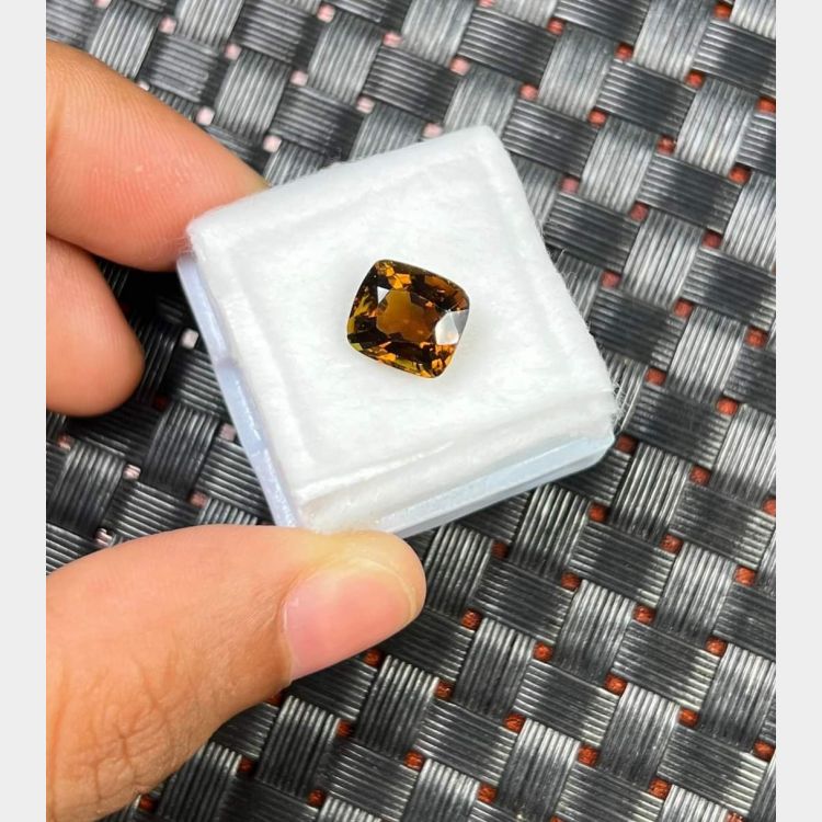လက်ဝတ်ရတနာနှင့် နာရီများ - သဘာဝဂေါ်မိတ်(natural zircon)🧡 Price in ...