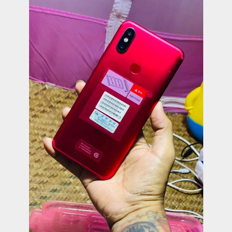 မိုဘိုင်းဖုန်းများ - redmi 6x Price in Myanmar | Myanmarkt Marketplace ...