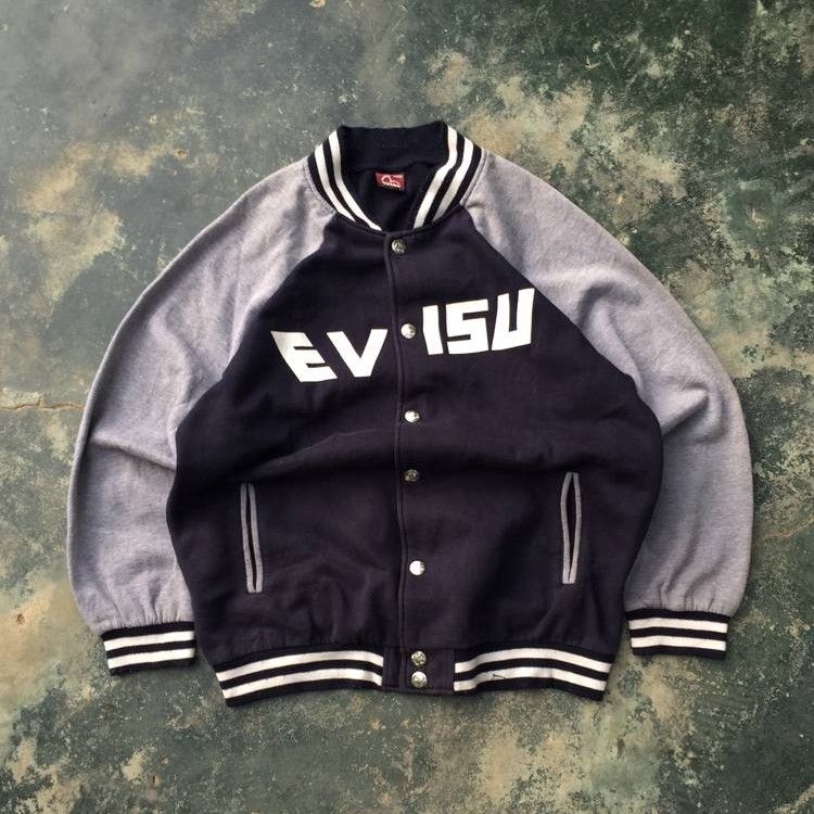 အဝတ်အထည်နှင့် အဆင်တန်ဆာများ - evisu versity jacket Price in Myanmar | Myanmarkt Marketplace ...
