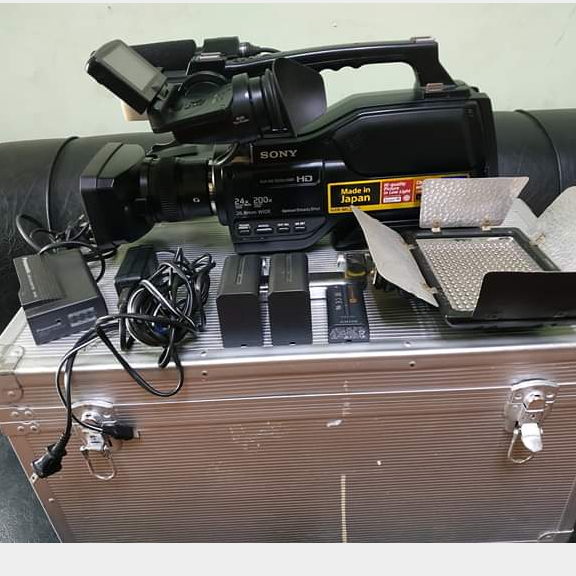 ကင်မရာနှင့် ဆက်စပ်ပစ္စည်းများ - sony mc2500 and all accessories Price ...