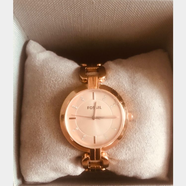 အခြား - fossil clock Price in Myanmar | Myanmarkt Marketplace | Myanmarkt