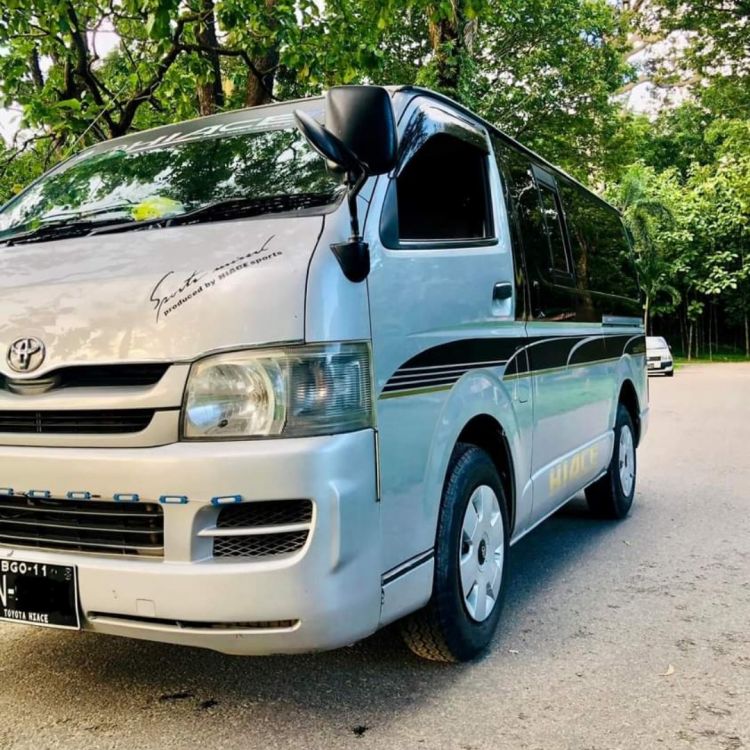 ဗန် - toyota hiace 2009 Price in Myanmar | Myanmarkt Marketplace ...