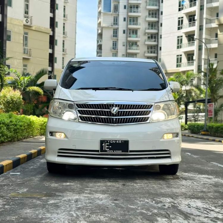 ကား/စီဒန် - toyota alphard 2002 Price in Myanmar | Myanmarkt Marketplace | Myanmarkt