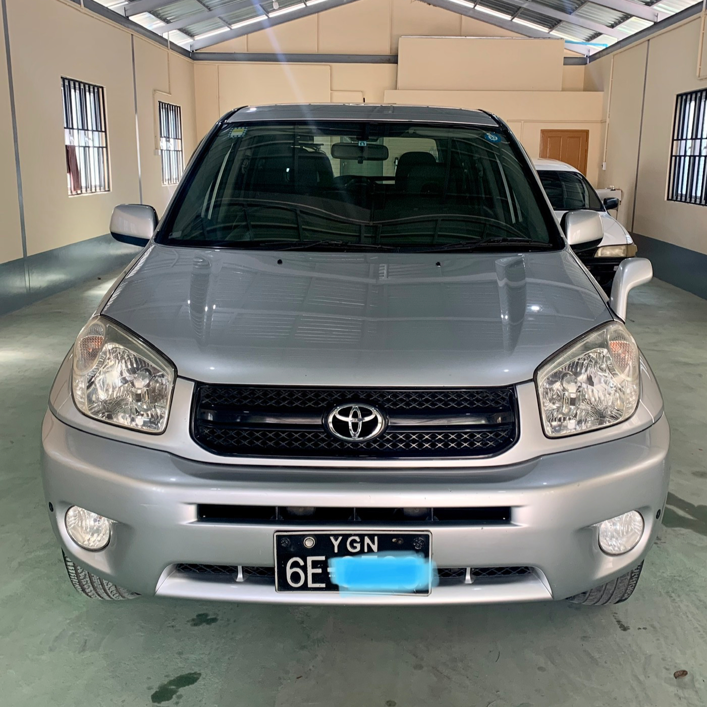 4x4/SUV - toyota rav4 2004 Price in Myanmar | Myanmarkt Marketplace ...